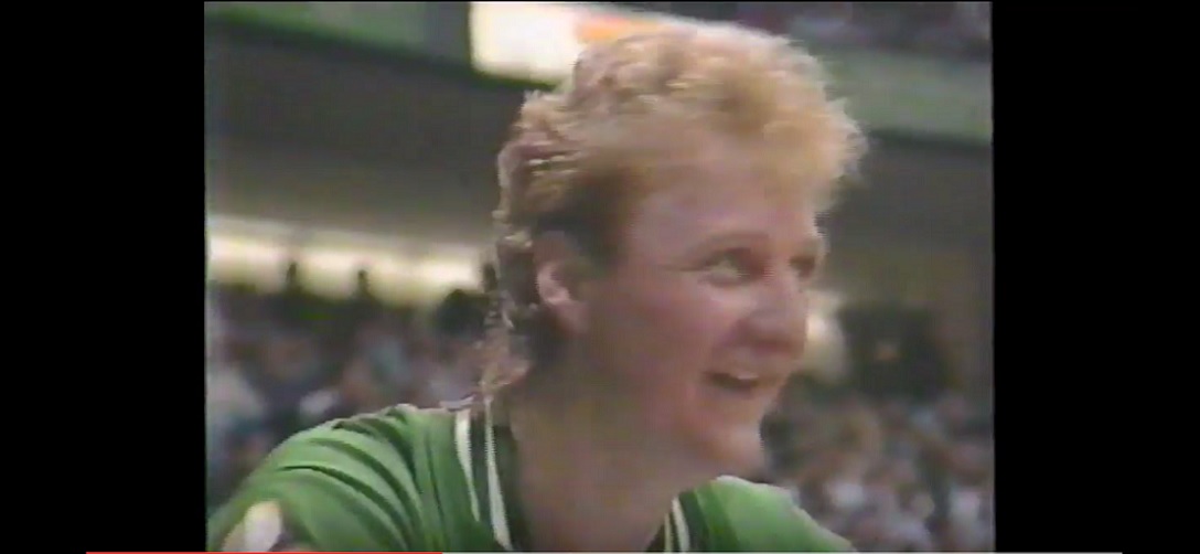 Flashback spécial Noël : quand Larry Bird lâchait son "Merry Fu***ng ...