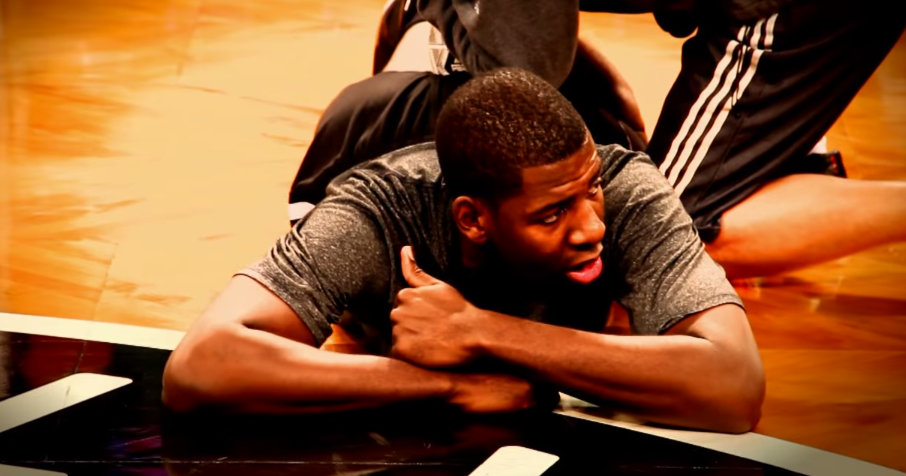Andrew Nicholson viré par les Blazers : en gros, Allen Crabbe a été ...