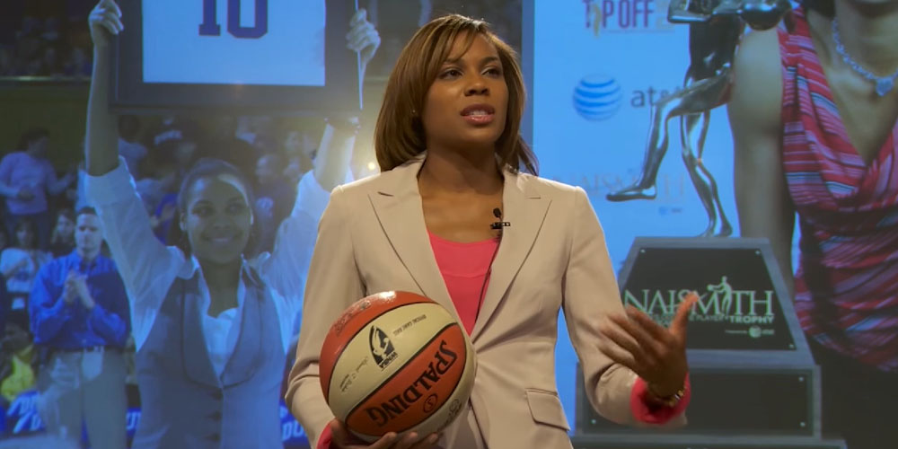 Lindsey Harding rejoint l’équipe de scouting des Sixers : une ancienne ...