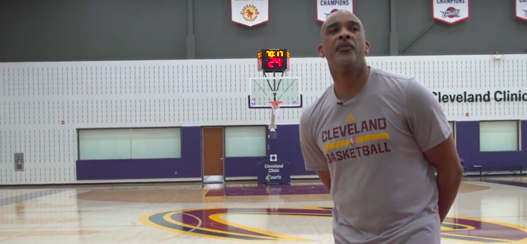 Les Lakers engagent l’assistant Phill Handy : par ici le CV bien rempli ...