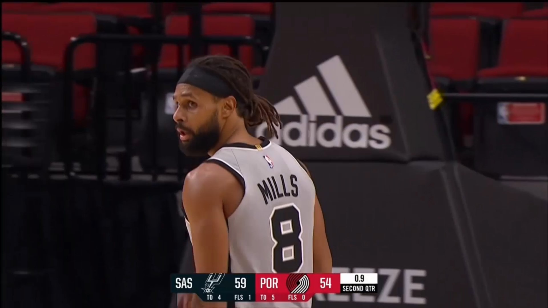 Patty Mills dans le livre des records de la NBA : 930 tirs du parking ...