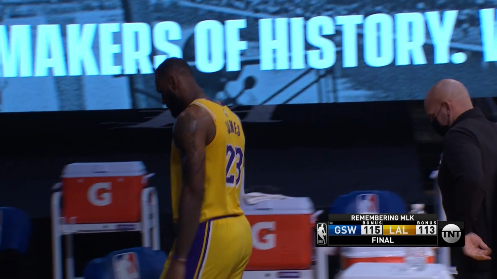 Les Lakers craquent face aux Warriors : +19 pendant le match, -2 à la ...