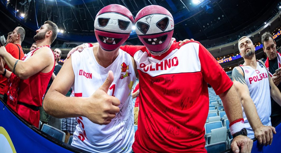 Ukraine - Pologne en 8è de finale de l'EuroBasket, super super chouette