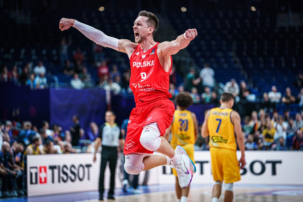 La Pologne se défait de l'Ukraine et file défier la Slovénie en quart