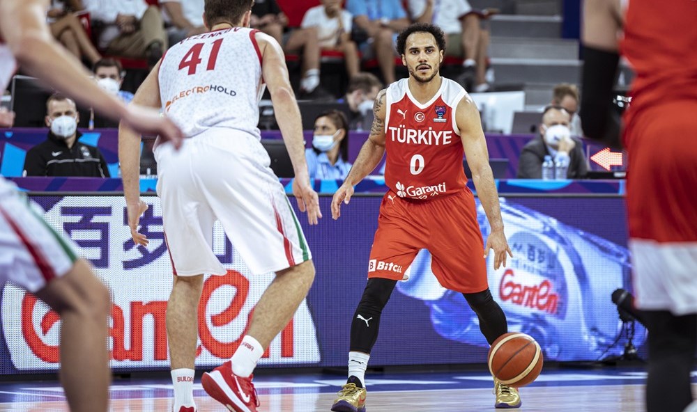 Shane Larkin out pour le huitième de finale face à l'Équipe de France