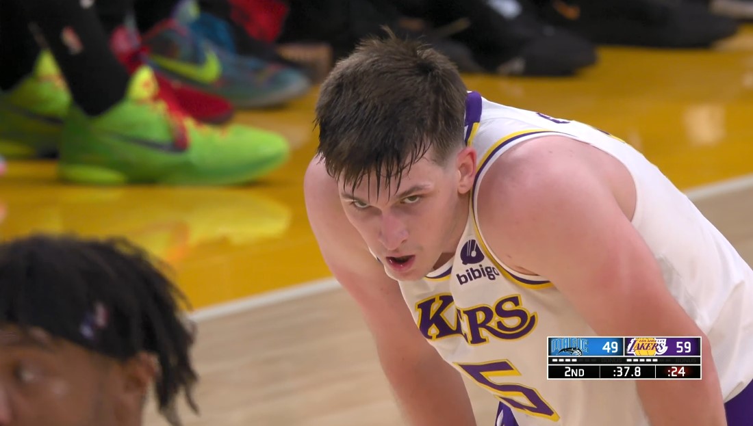 Austin Reaves a détesté défendre sur Stephen Curry
