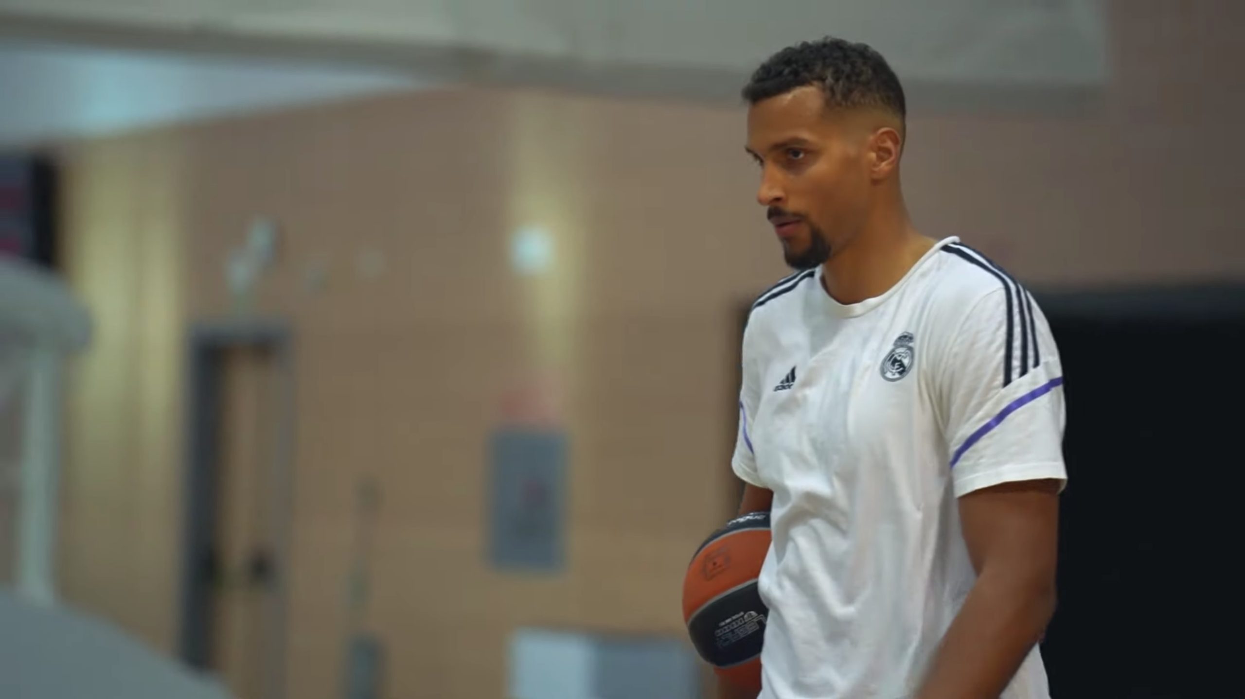 French Basketball Player Petr Cornelie Signs with AS Monaco: A Major ...