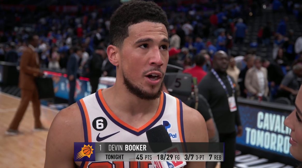 Devin Booker frappe fort : 45 points dans le Game 3 face aux Clippers