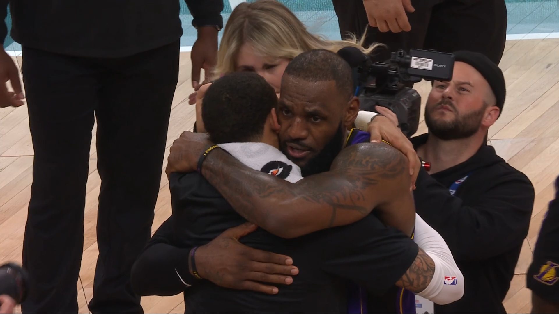 LeBron James sauve les Lakers à Utah : 37 points et le game winner pour ...