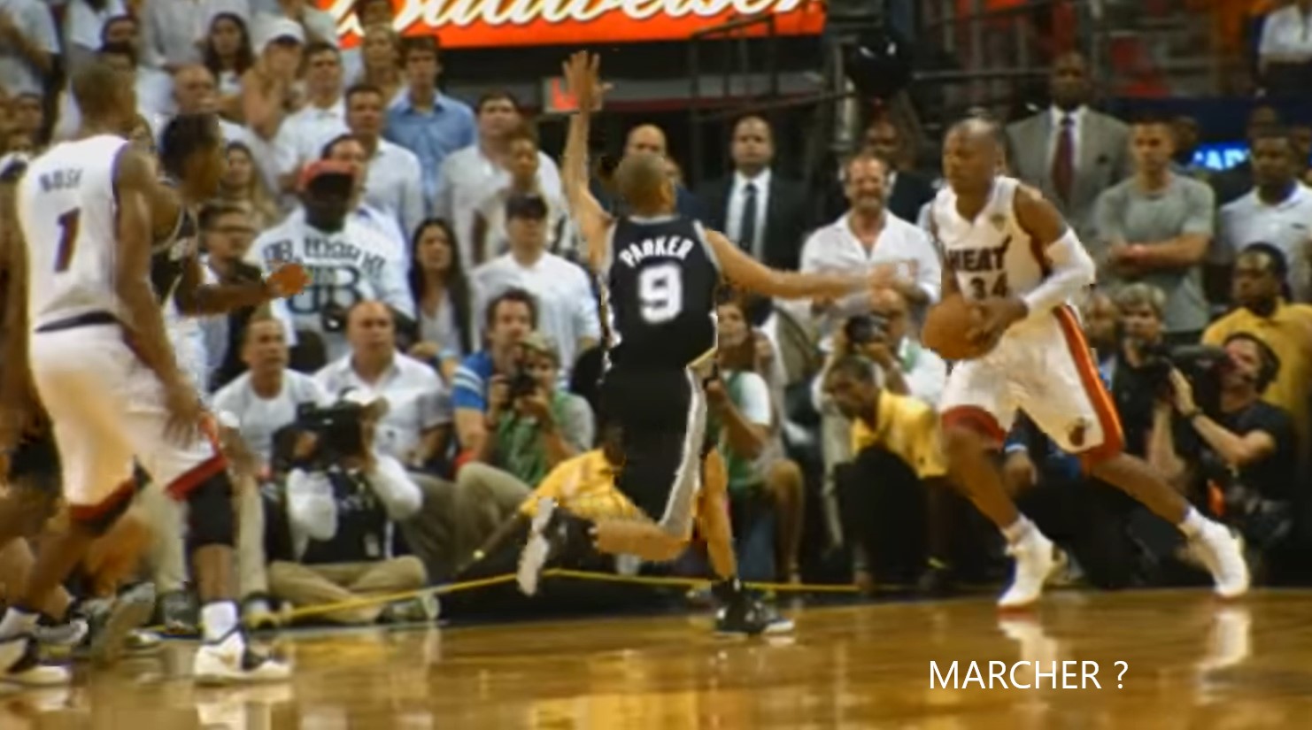 Y'avait-il 'marcher' sur le tir mythique de Ray Allen face aux Spurs