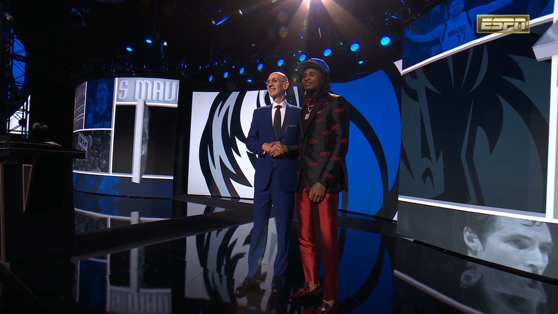 Cason Wallace drafté en 10 par Dallas, mais immédiatement envoyé au ...