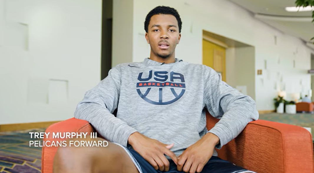 Trey Murphy III blessé au ménisque, les Pels prient très fort