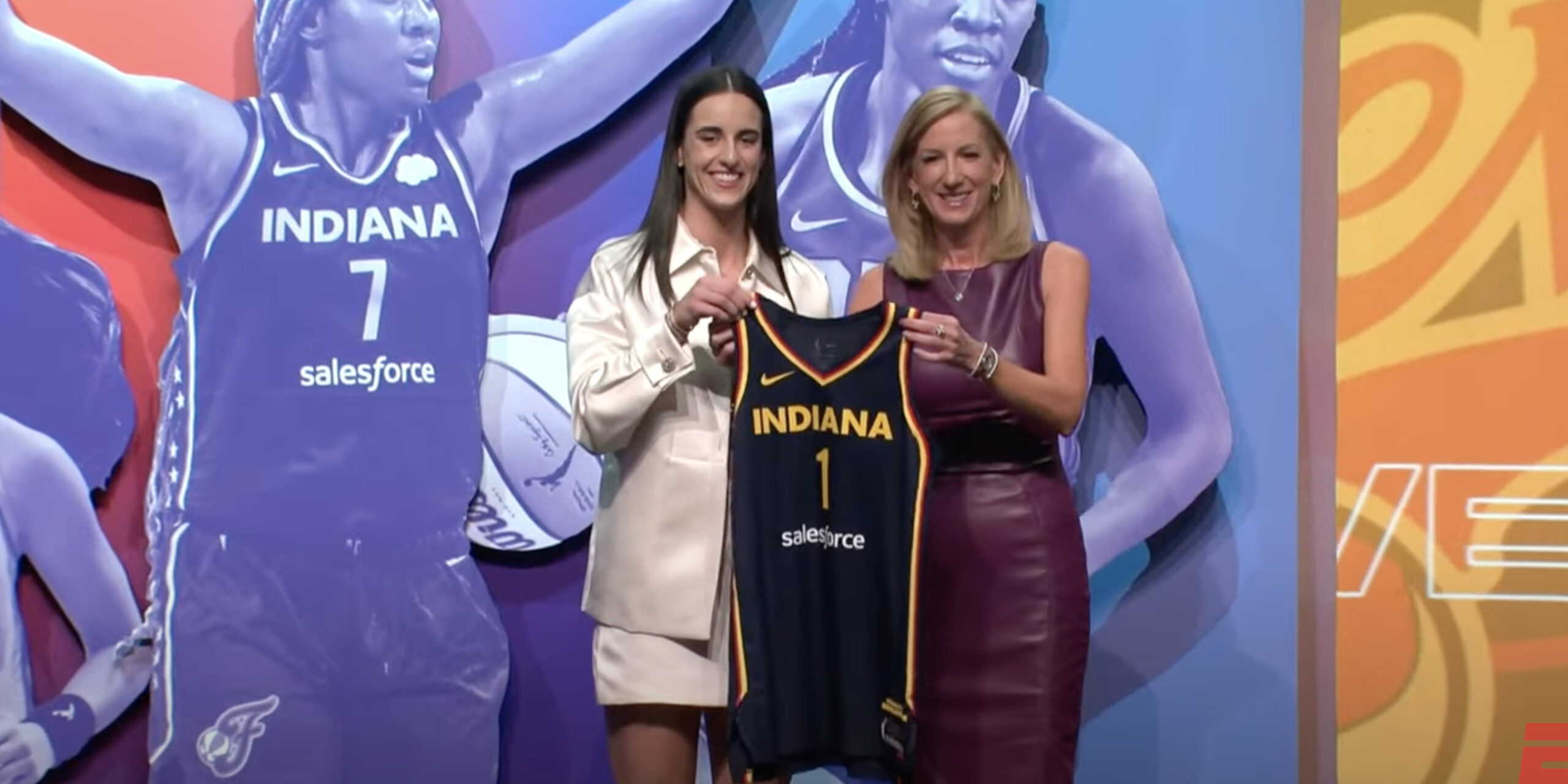 Draft WNBA 2024 : Caitlin Clark au sommet, deux Françaises dans le top 10