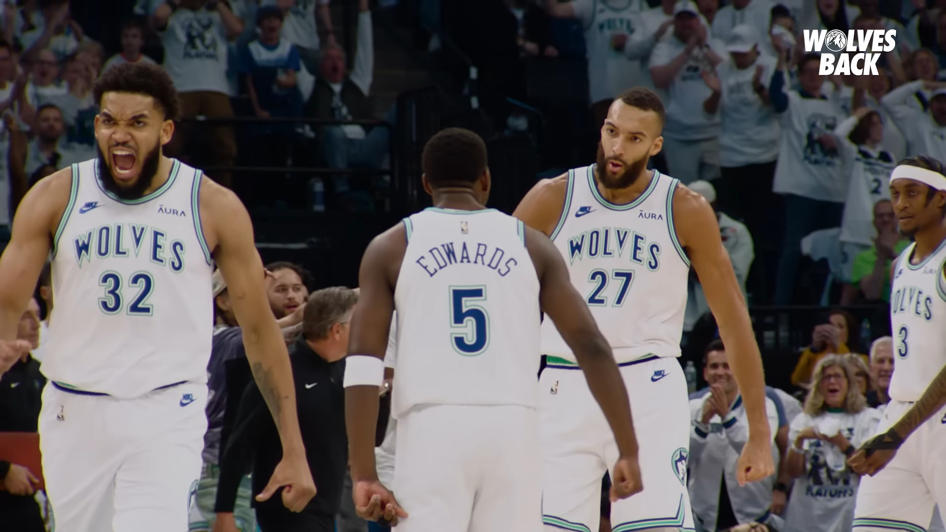 Les Wolves sont qualifiés pour les demi-finales de Conférence