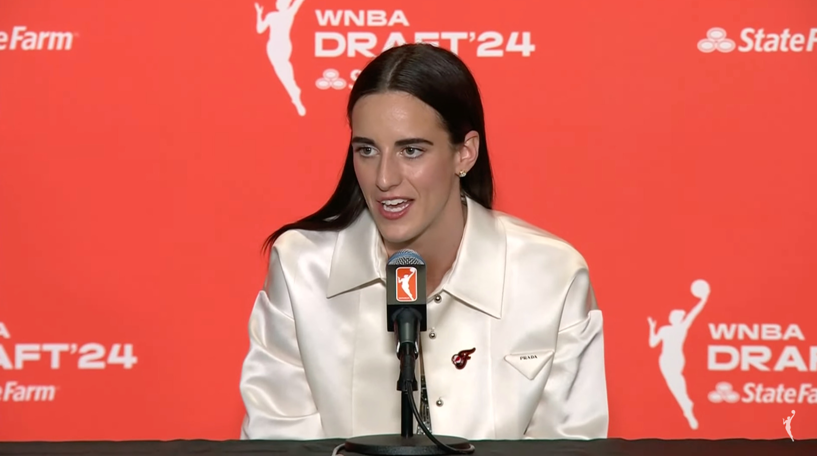 Caitlin Clark va signer un contrat à huit chiffres avec Nike