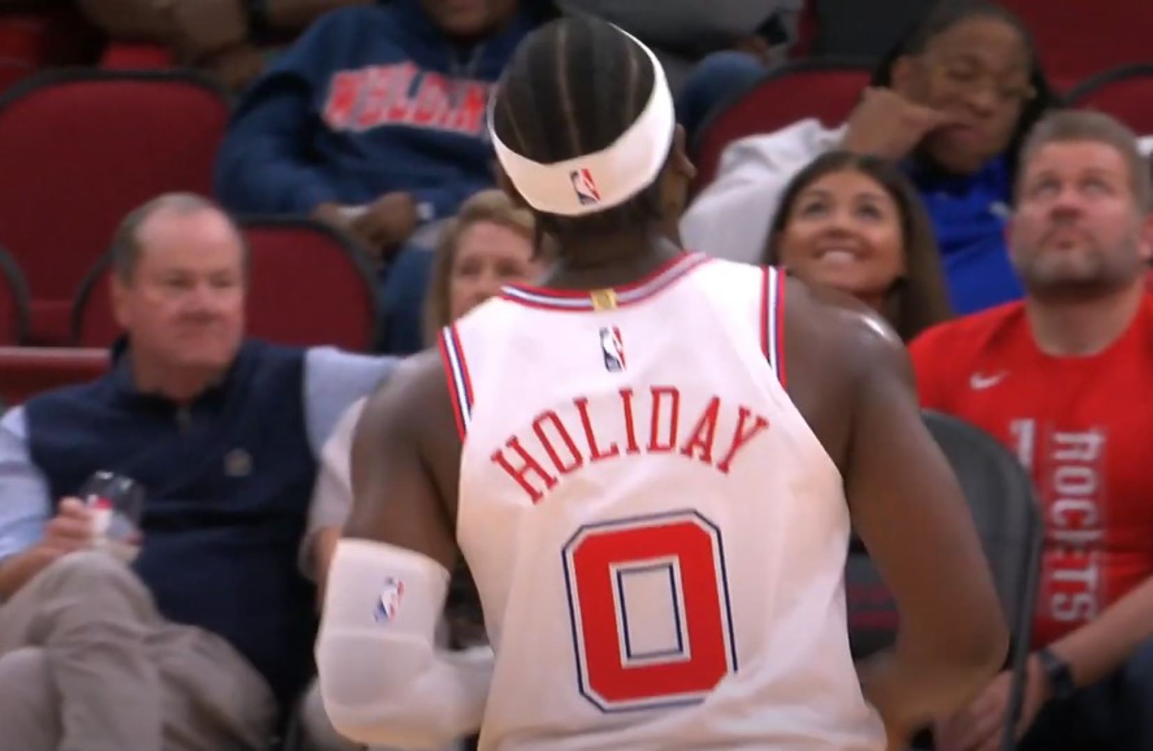 Free Agency 2024 : Aaron Holiday reste aux Houston Rockets