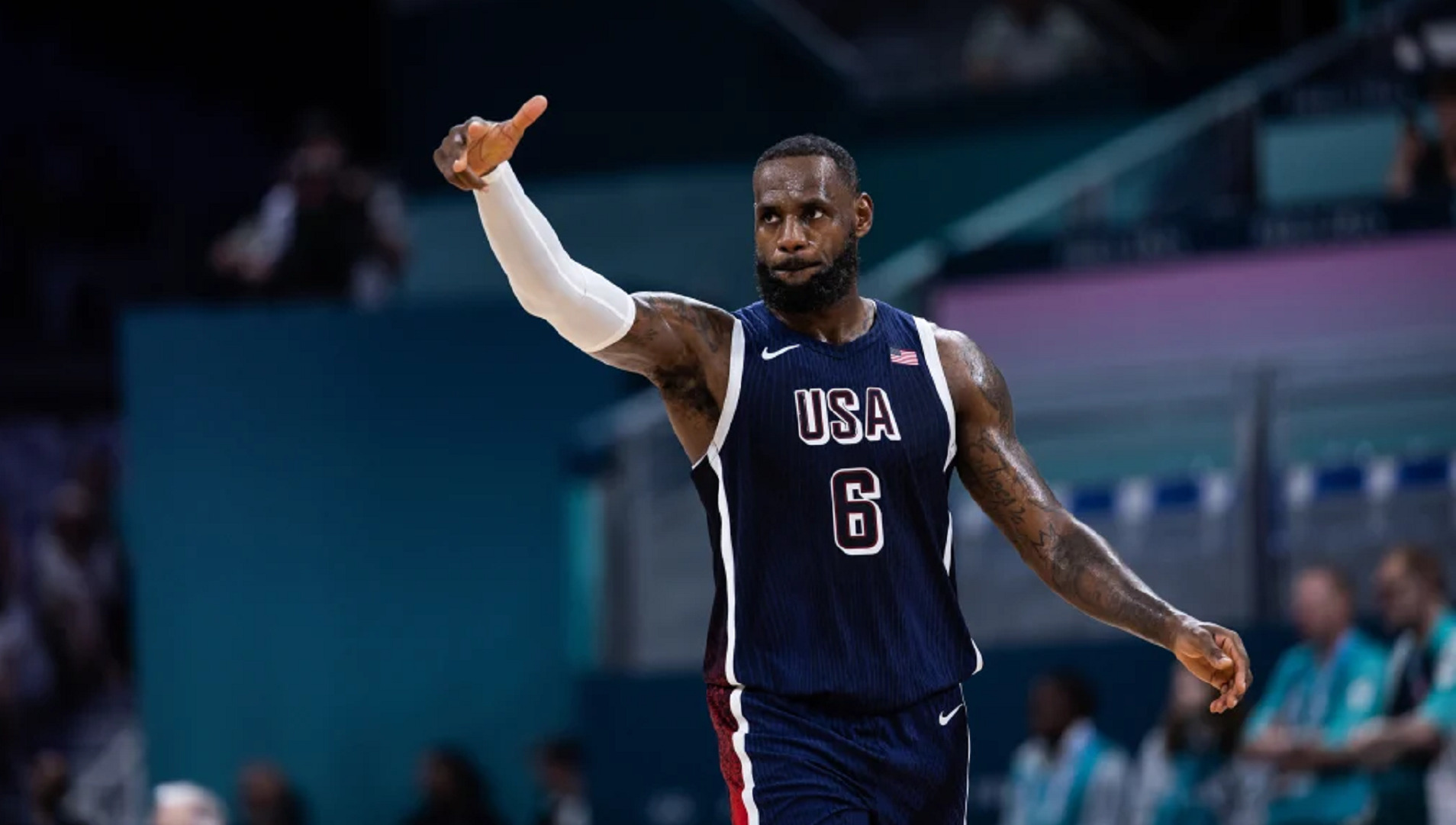 LeBron James avant la finale face à la France : "Ils sont très compétitifs"