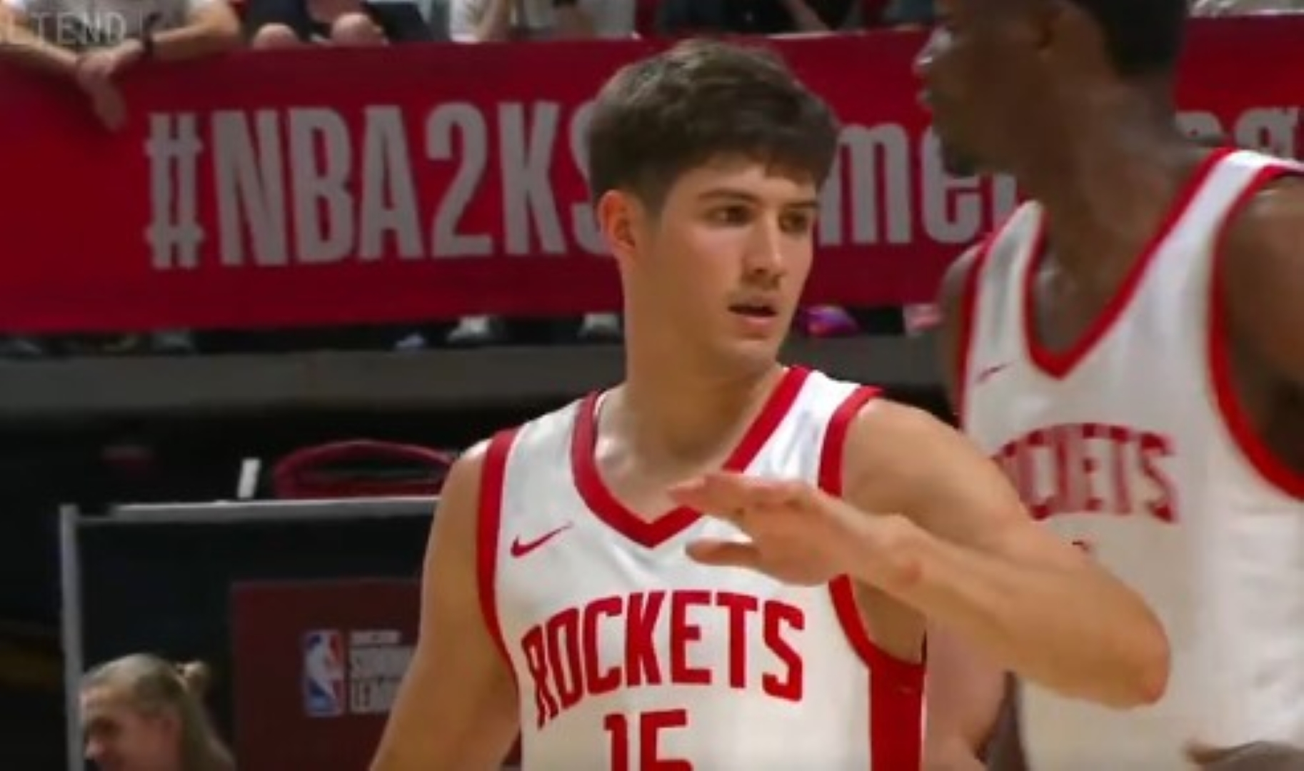 Summer League : Reed Sheppard (Rockets) brille face aux Lakers