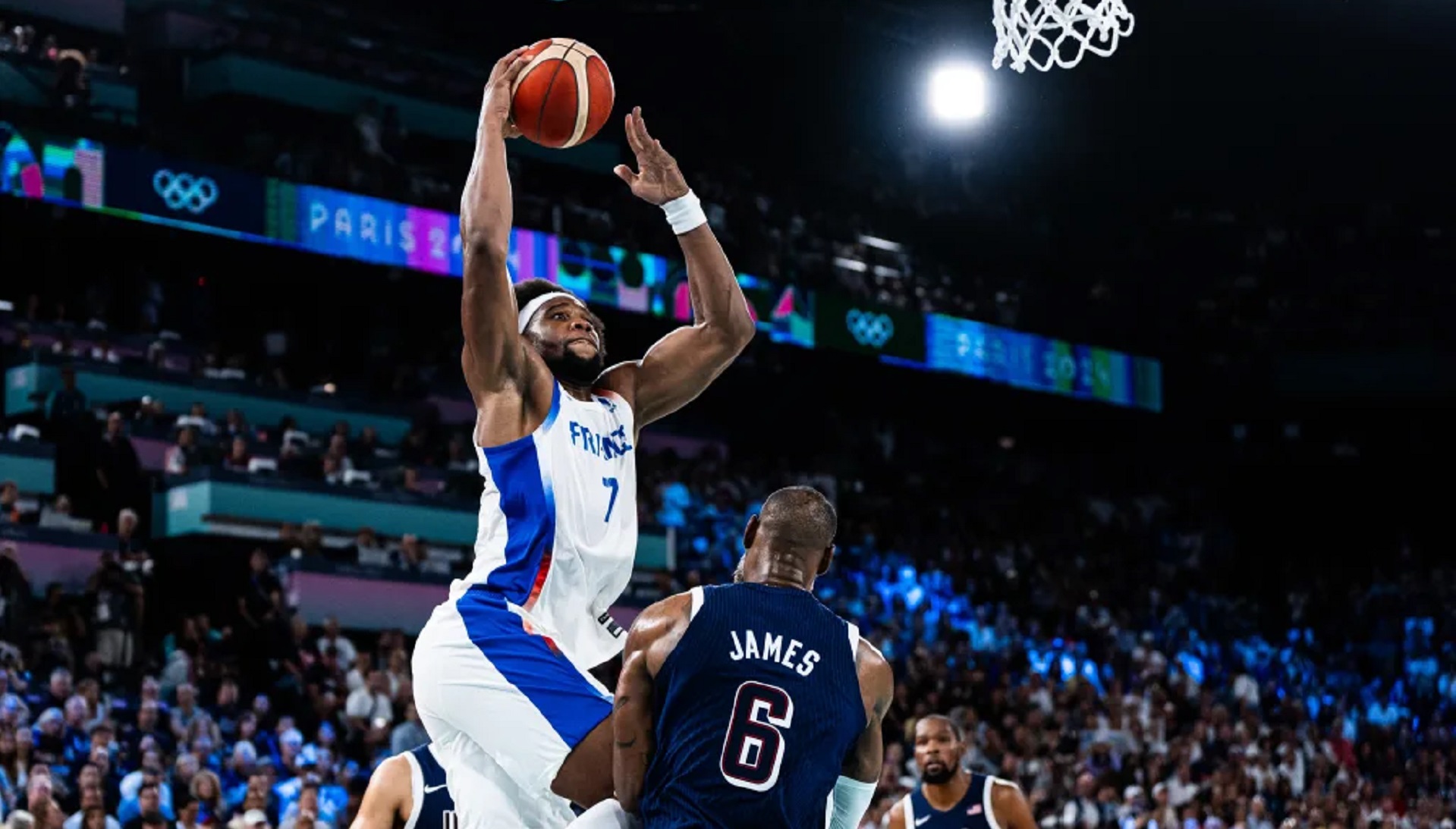 Guerschon Yabusele et son dunk sur LeBron James : "Je vais mettre le ...