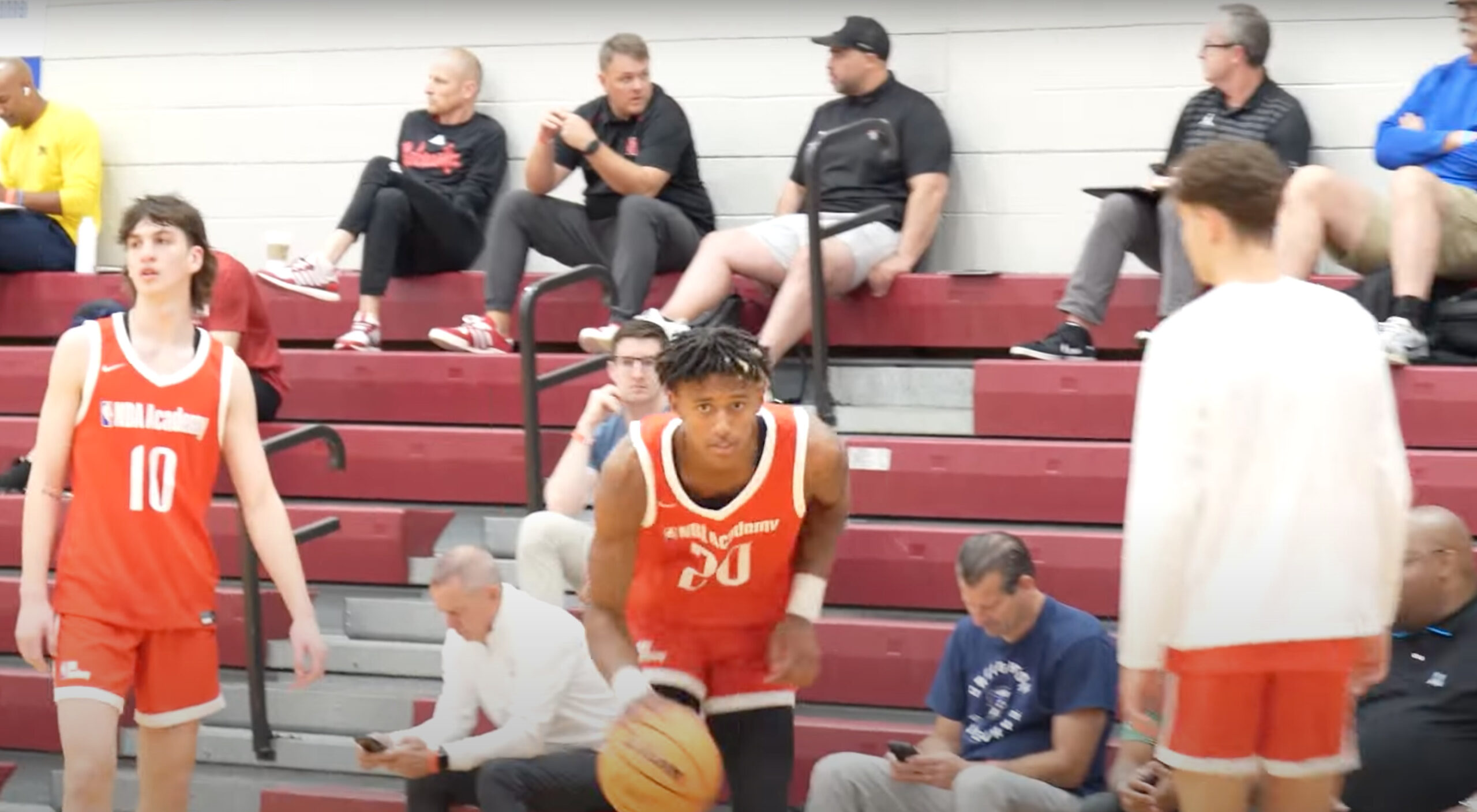 Qui est Diamant Blazi, l'espoir français qui espère jouer en Overtime ...