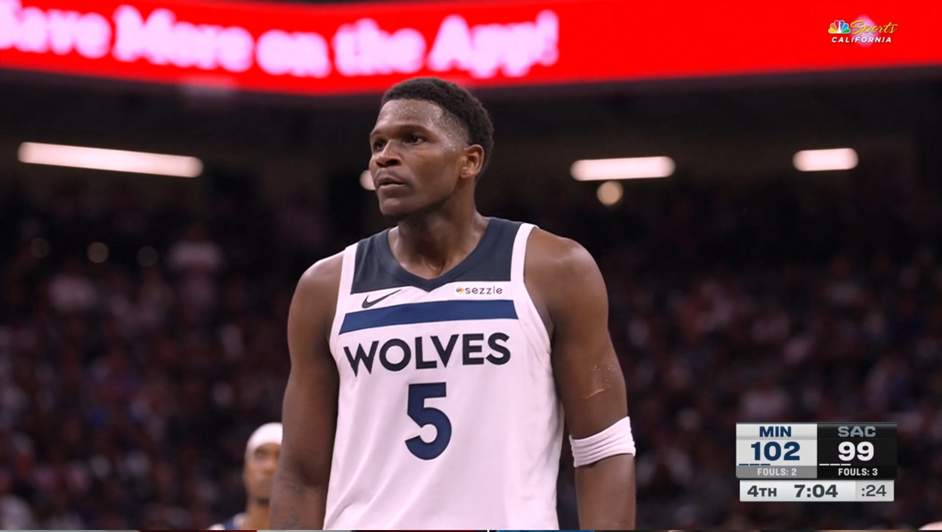 Anthony Edwards et Julius Randle font craquer les Kings (117-115)