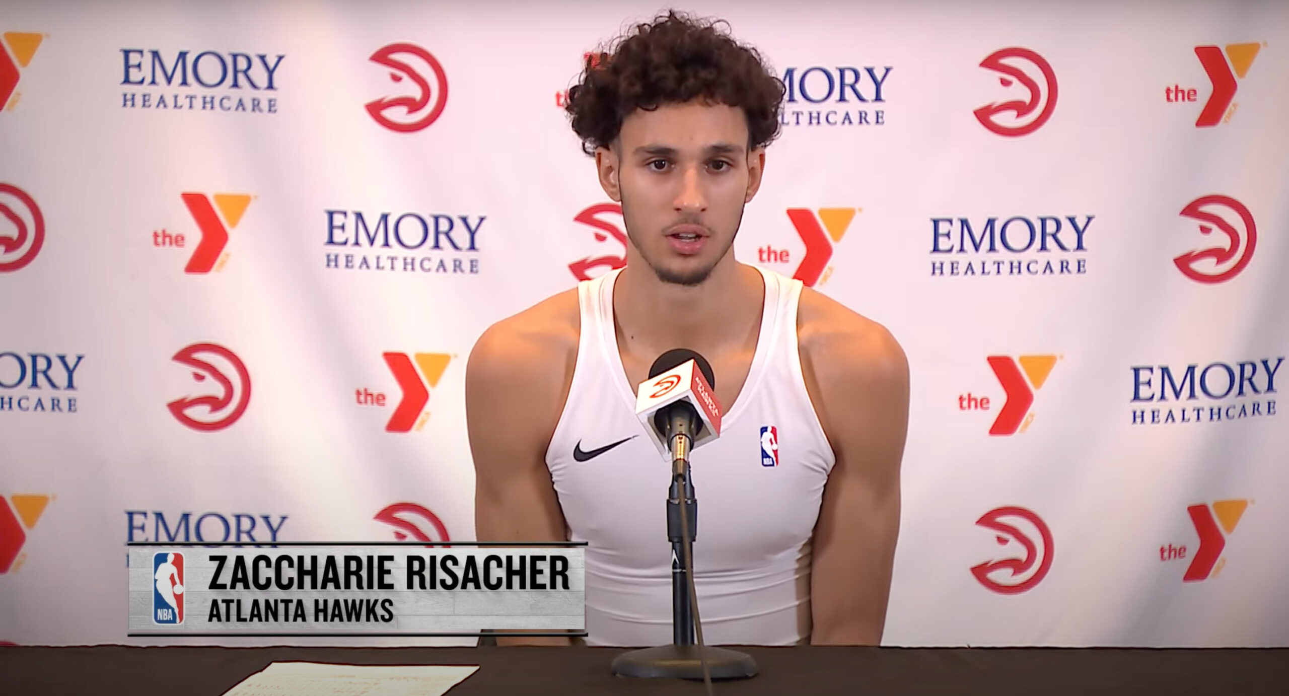 Zaccharie Risacher réagit à sa belle performance face aux Knicks