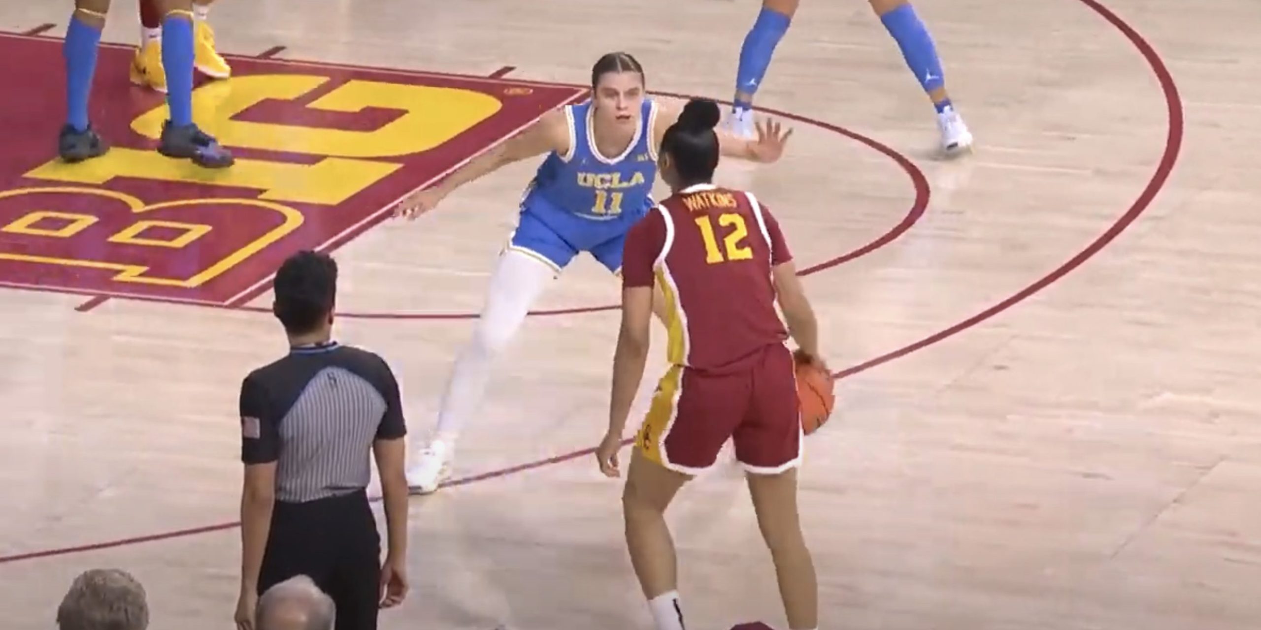 JuJu Watkins impériale en NCAA : 38 points et 8 contres dans le derby ...