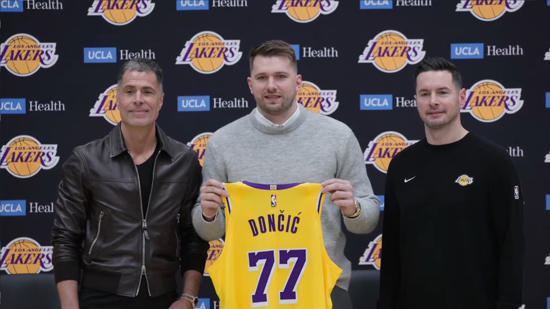 Luka Doncic : son maillot des Lakers déjà (quasiment) en rupture