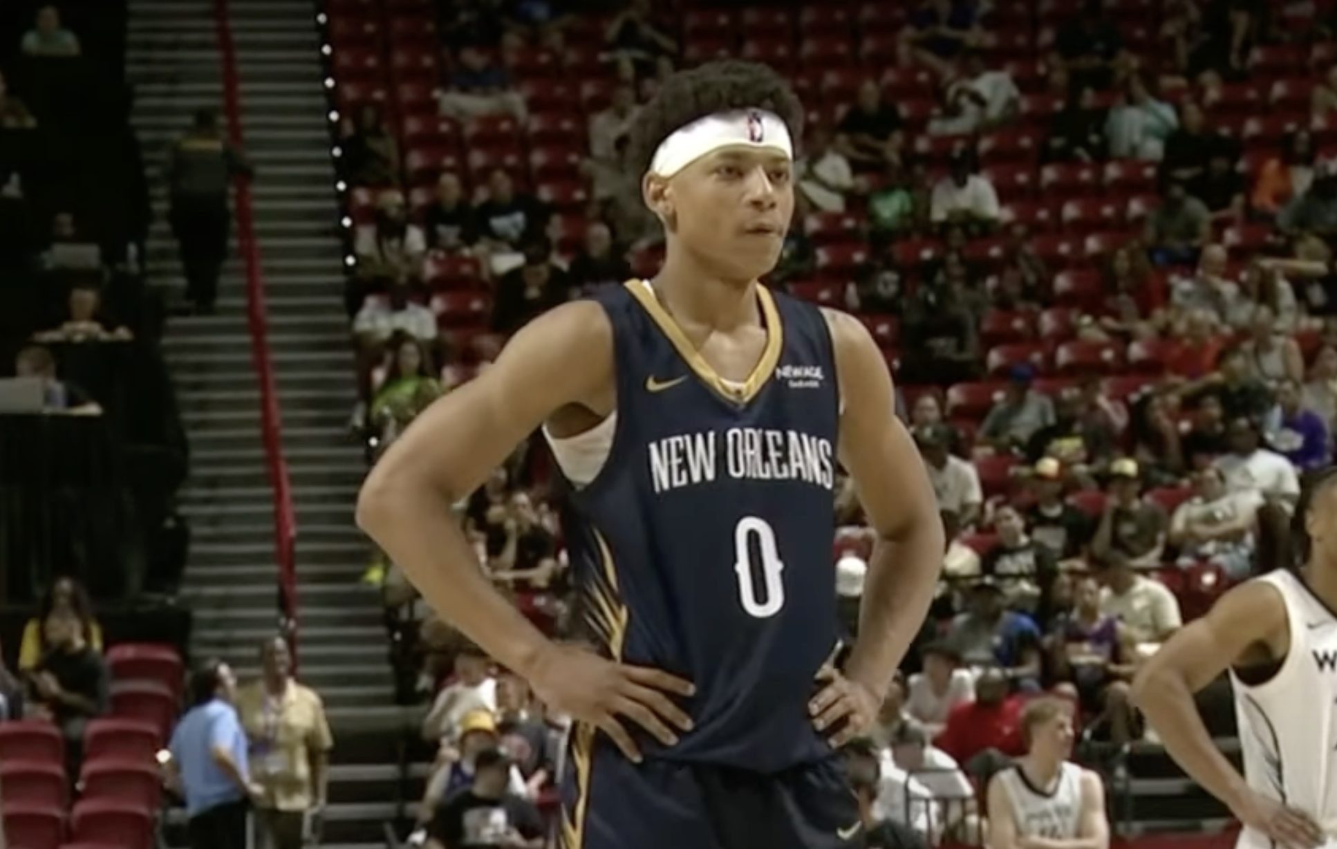 Jeremiah Fears termine fort sa Summer League : un rayon de soleil aux Pels