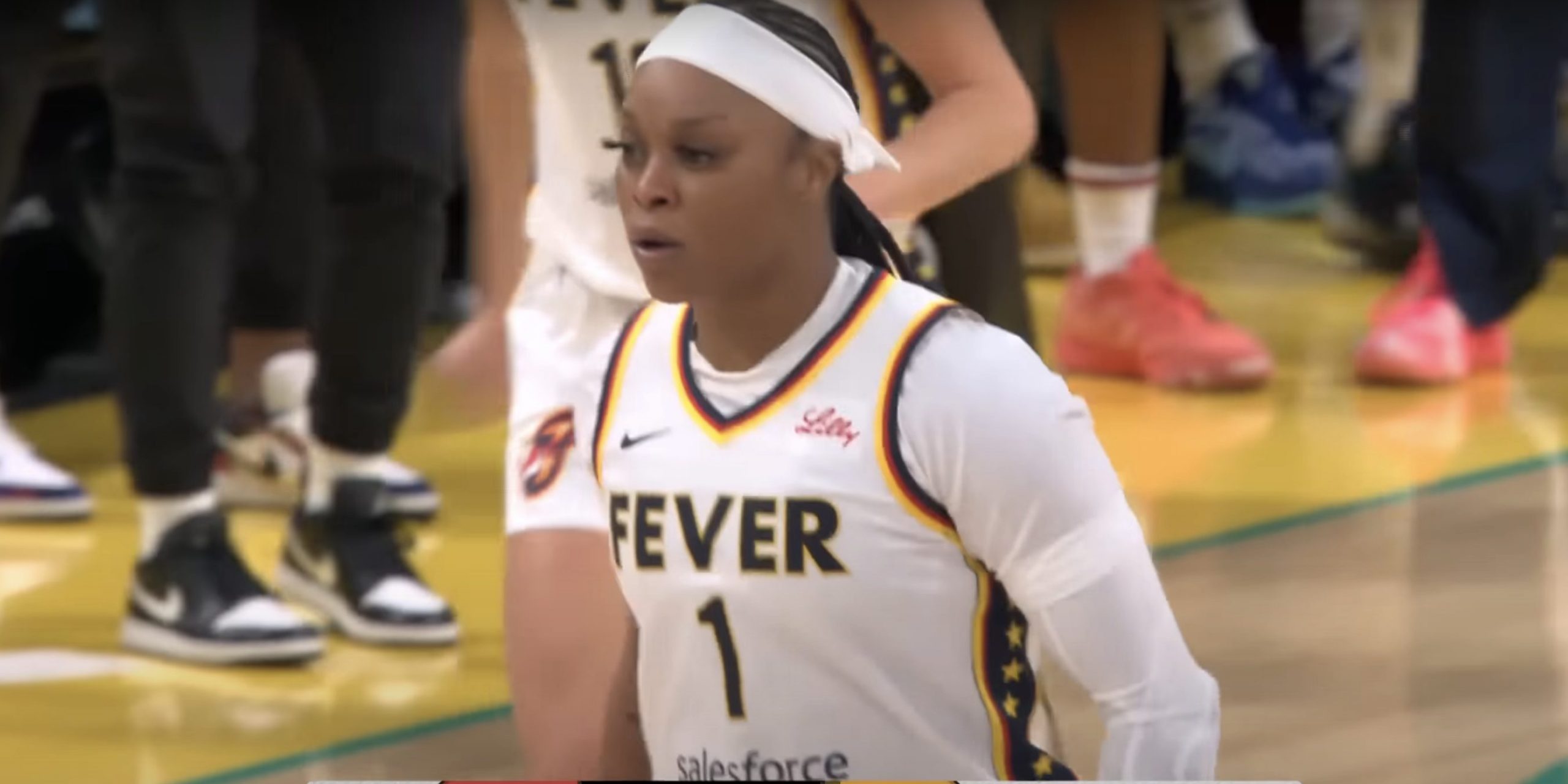 WNBA : Odyssey Sims sauve le Fever à Los Angeles, les Wings prennent ...