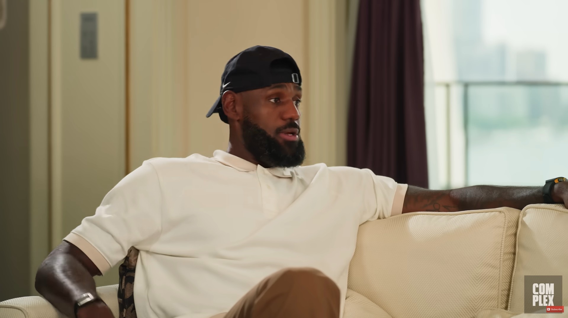 LeBron James continue de rester flou sur sa retraite