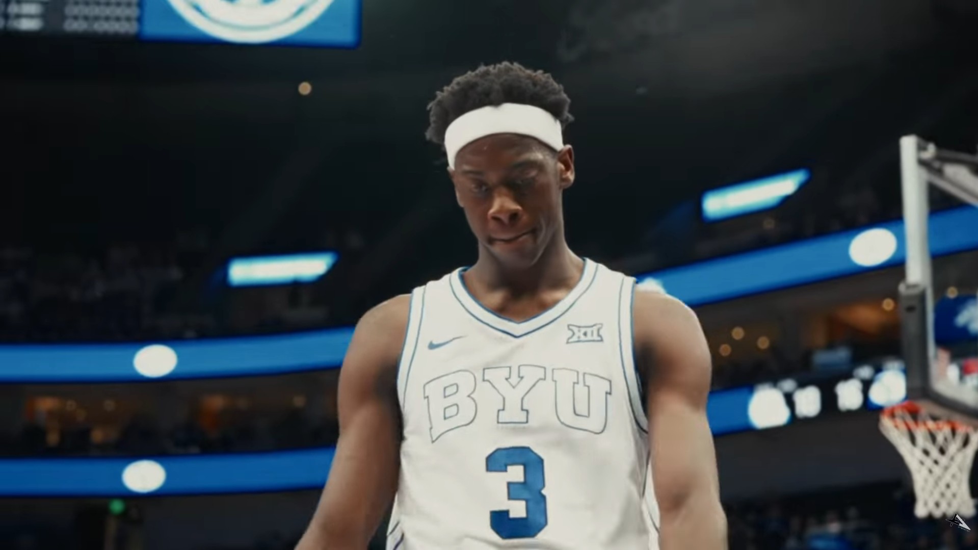 LeBron James garde un œil sur le phénomène AJ Dybantsa